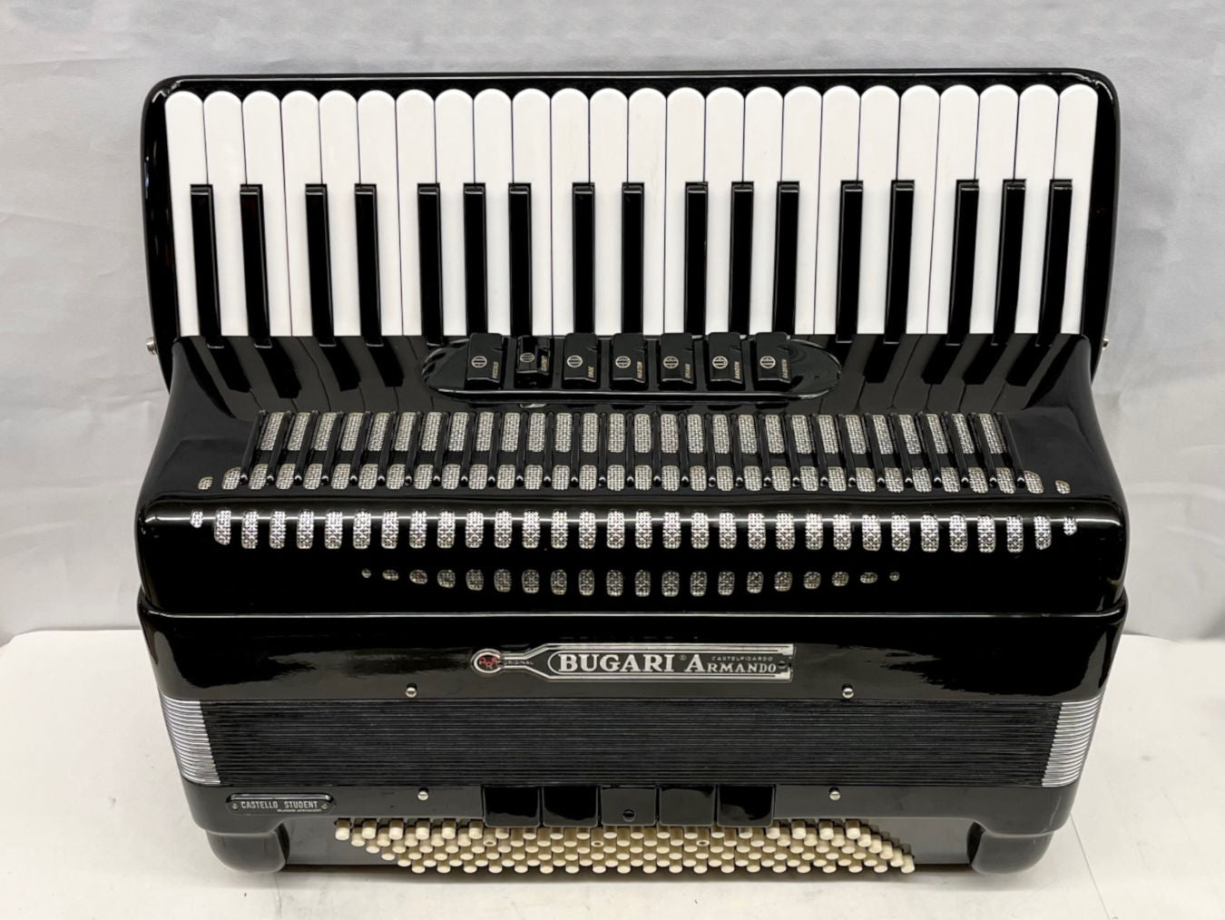 Bugari Armando Castello Student Piano Accordion LMH 41 Key 120 Bass ...