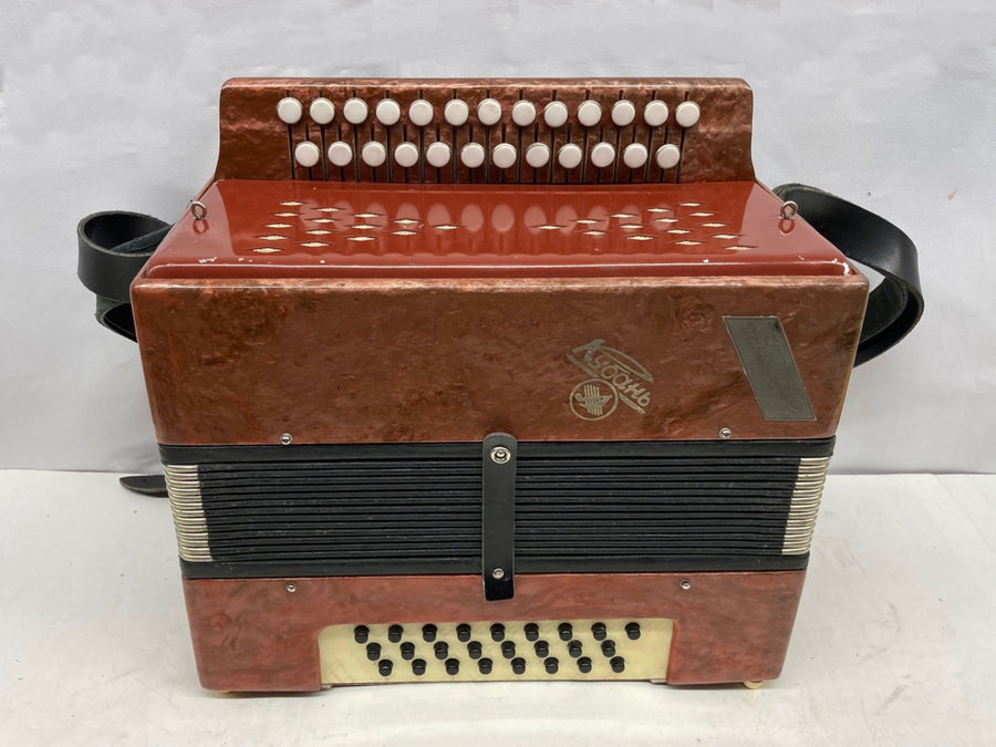 Reconditioned Chromatic Accordions#N#– Accordions Canada
